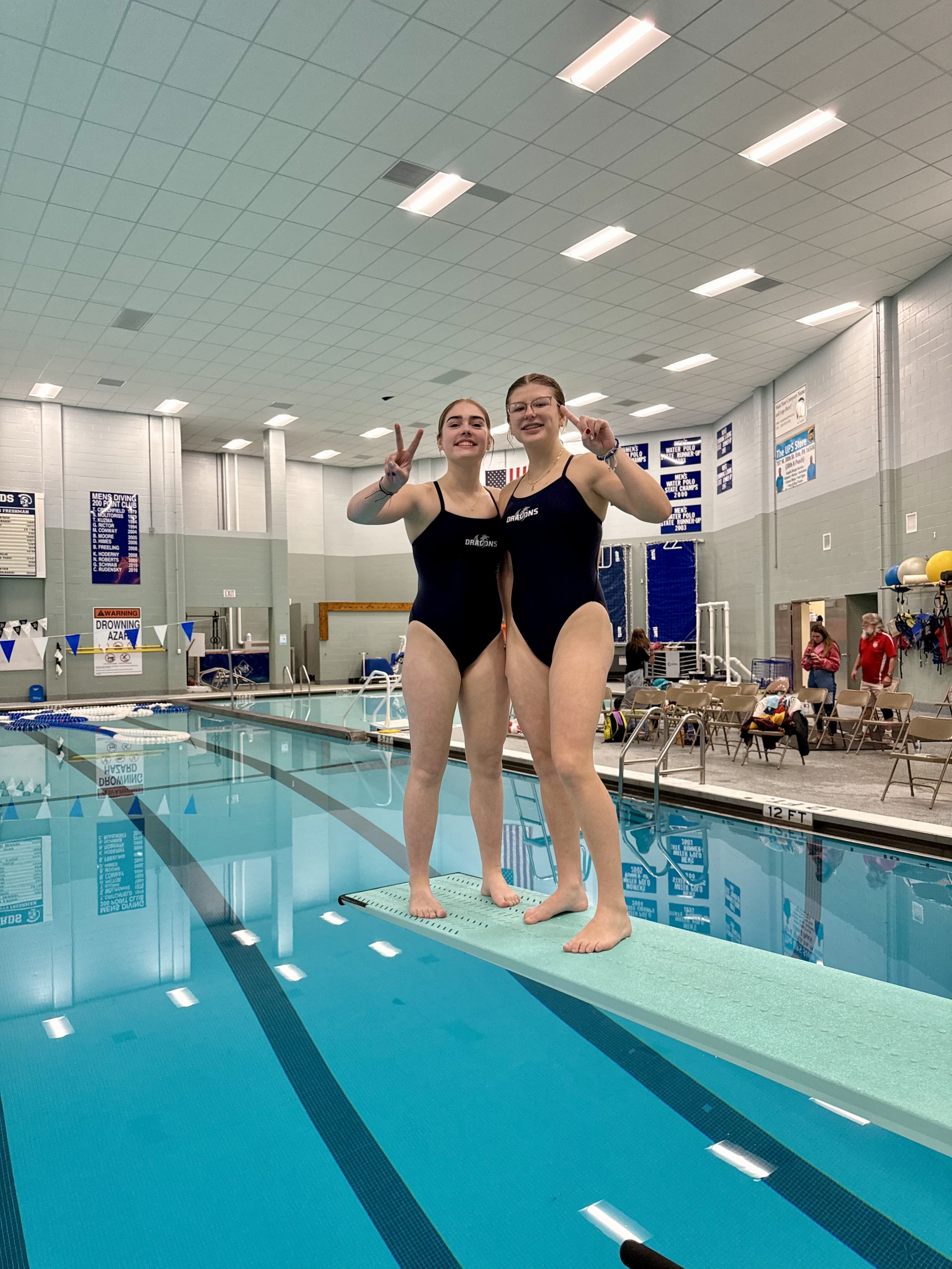 Dragons divers finish 1-2 at invite | News, Sports, Jobs - Times Observer